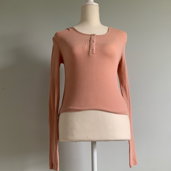 H&M | Tops | Light Pink Button Down Shirt | Poshmark